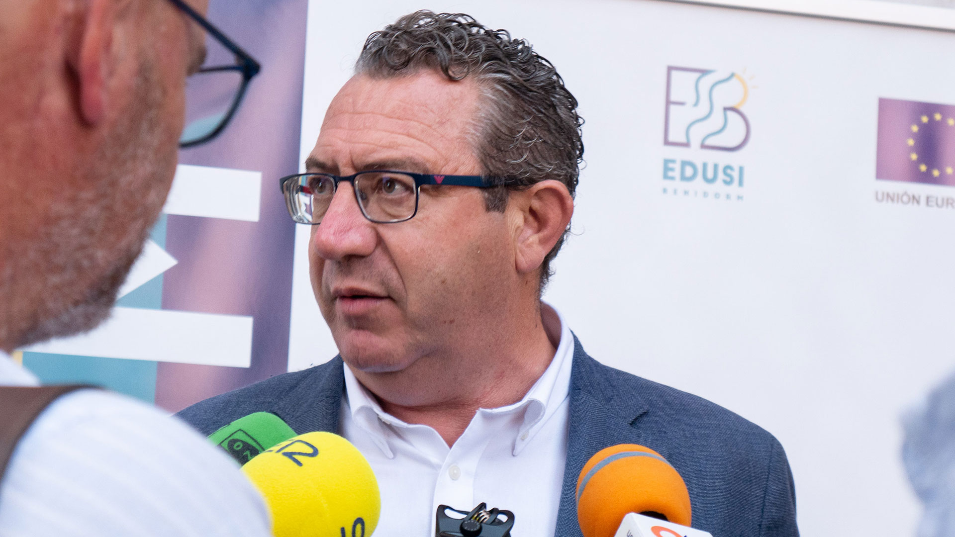 Benidorm convierte las aceras del entorno de Alfredo Corral en una ...