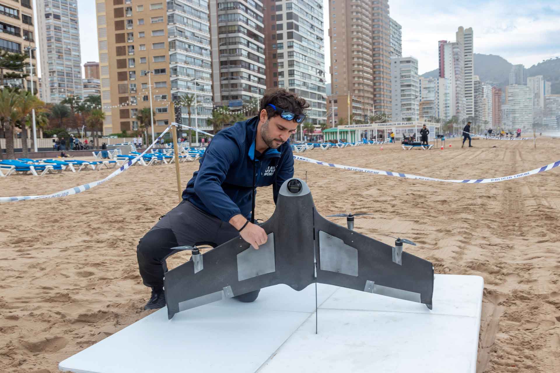 Benidorm hosts the first massive simultaneous flight of drones at ...