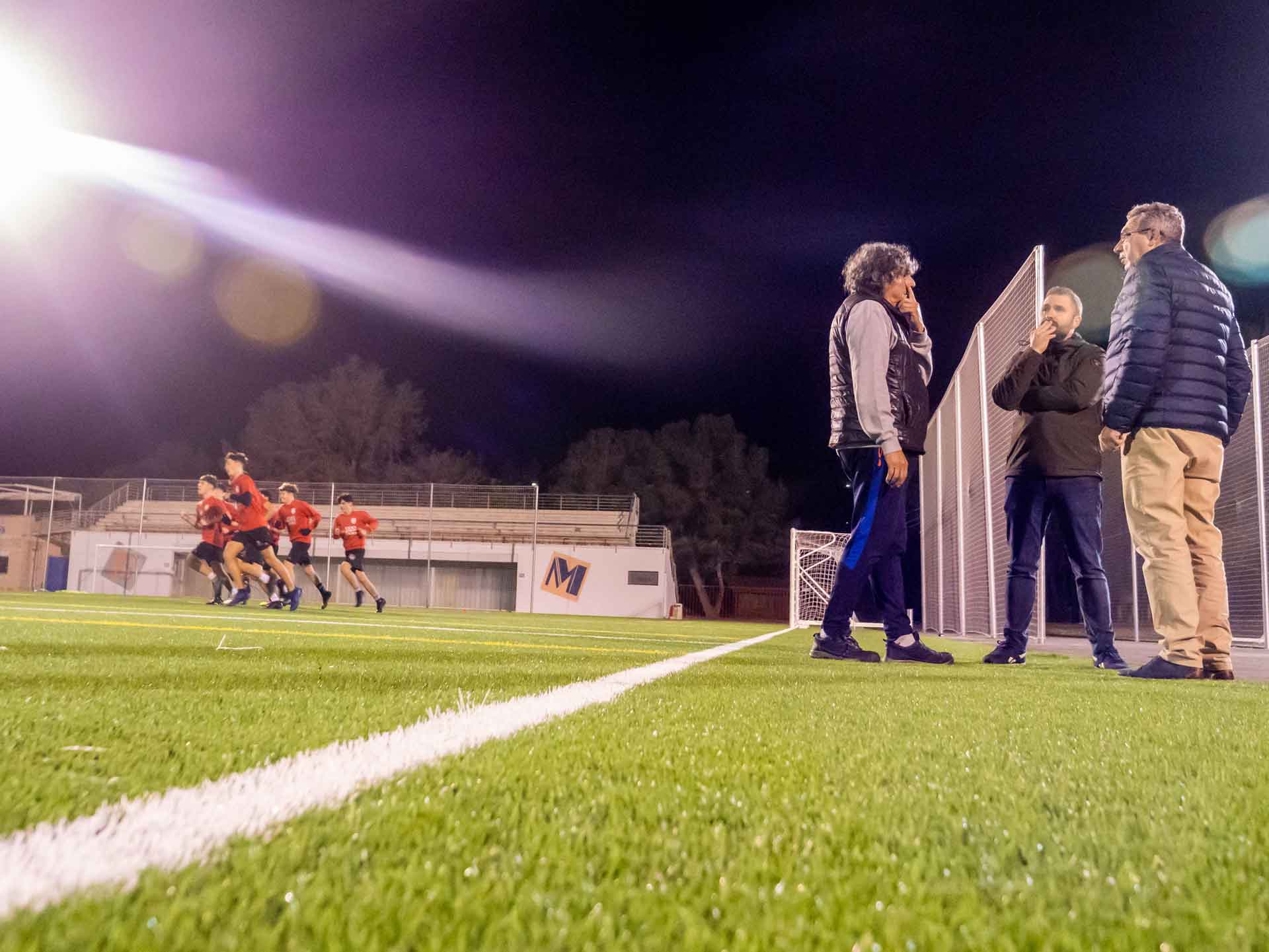 Los clubes locales estrenan y se entrenan en los nuevos campos de ...