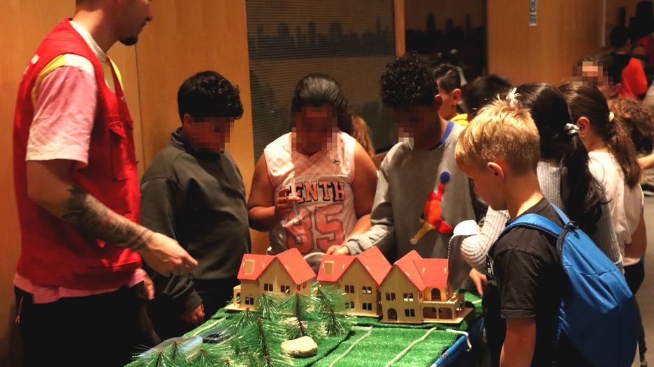 Un centenar de alumnos de Primaria participan en una Escape Room sobre ...