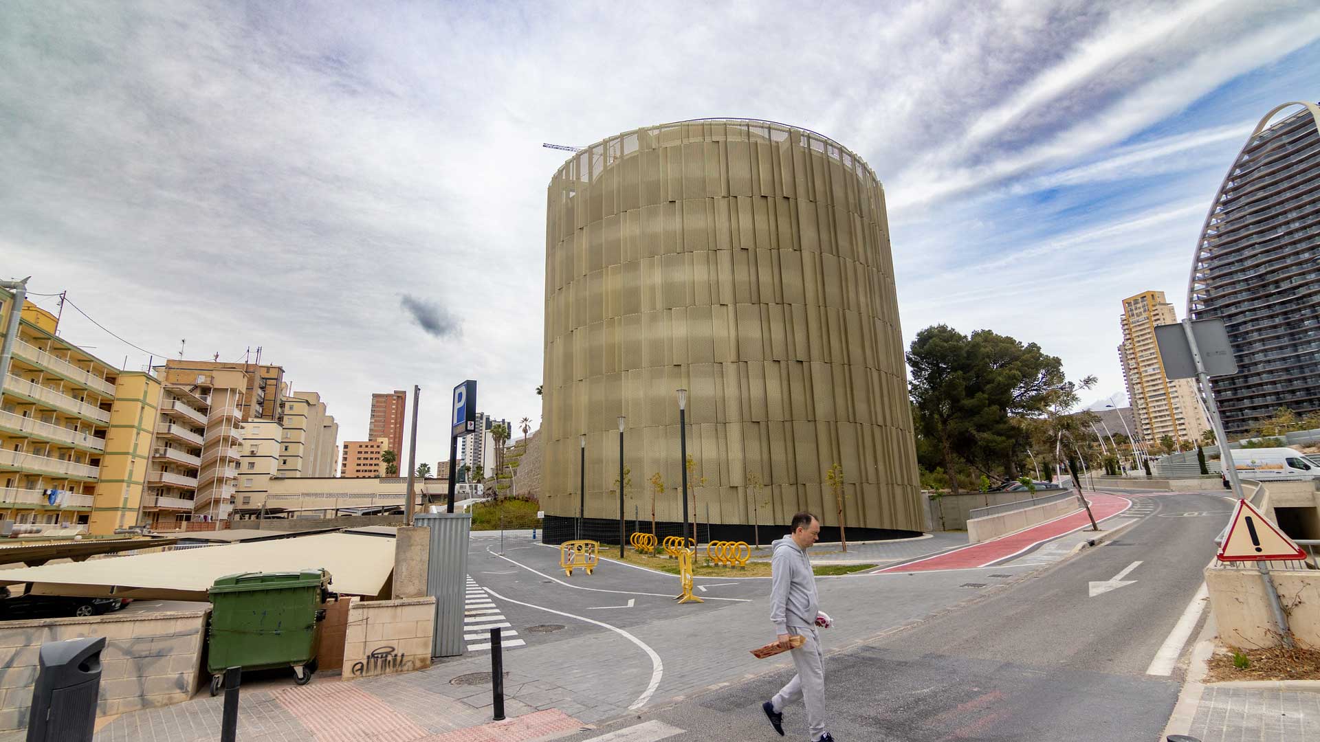 Benidorm adjudica el contracte per a implantar la xarxa d'aigua ...